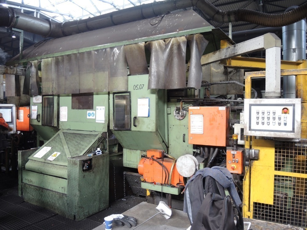 Cut-Off Machine REIKA“ Model 272 (2007) | Seamless Steel Pipe ...