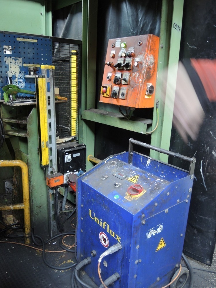 Magnaflux Unit KARL DEUTSCH“ Uniflux | Seamless Steel Pipe Production ...