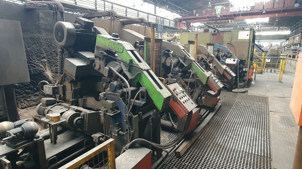 Outside Grinding Machine | Seamless Steel Pipe Production Lines- MÜLHEIM