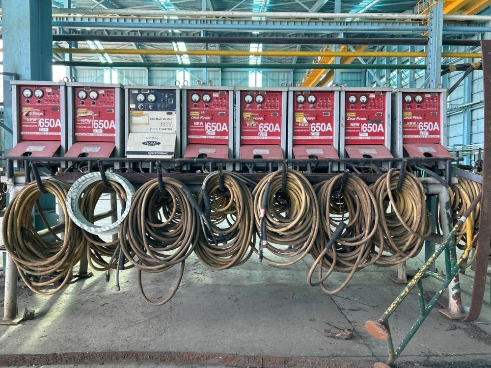 32x Used CO2 WELDERS 600A/650A HYOSUNG/DAEHONG